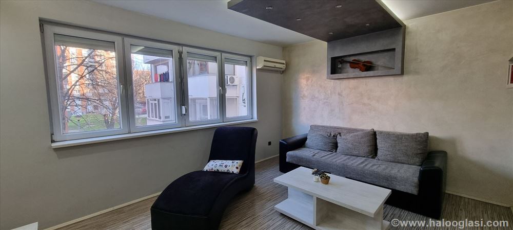 Karaburma, Vojvode Micka Krstića | Halo Oglasi