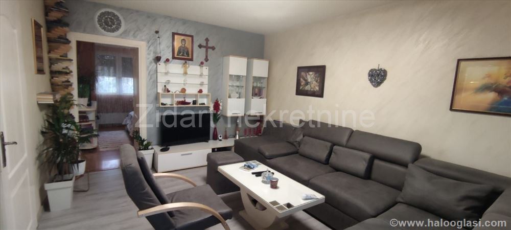 Zemun polje, Slobodana Bajića, stan 54m2, namešten | Halo Oglasi