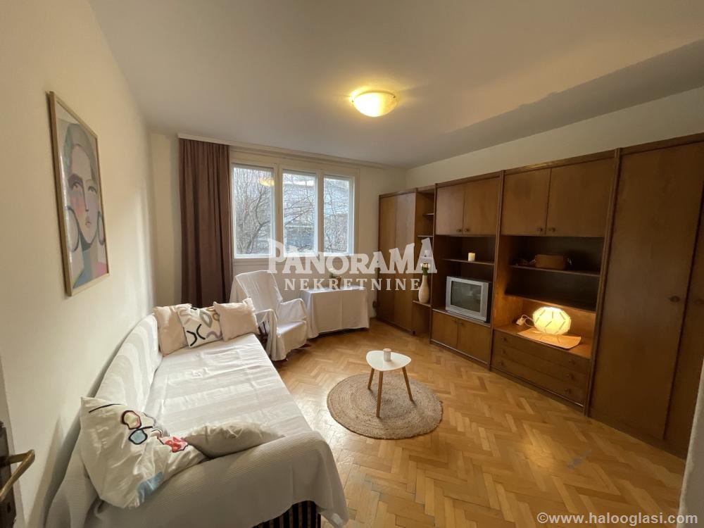 Karaburma-Vojvode Micka, 2.0, 48m2, I/4, lođa, hit | Halo Oglasi