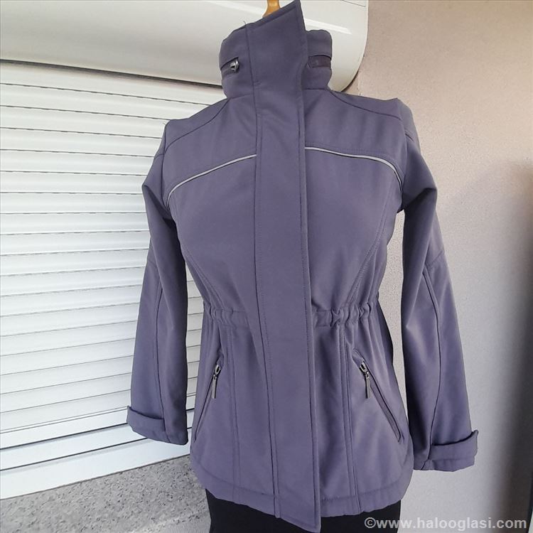 Vodootporna jorgovan boja jakna vel 146-152 | Halo Oglasi