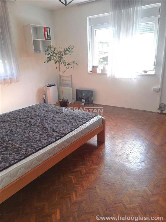 Zemun, Novi grad | Halo Oglasi