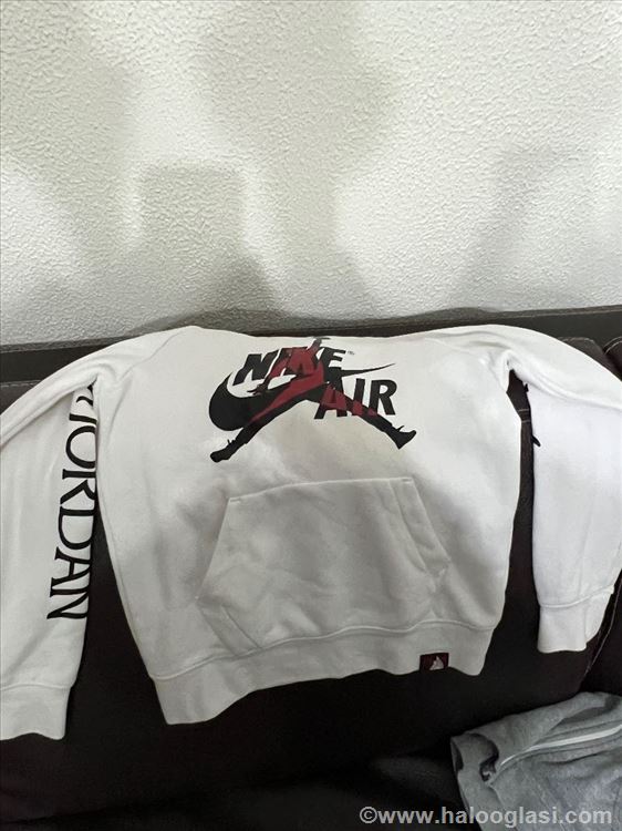Nike deciji duksevi m l | Halo Oglasi