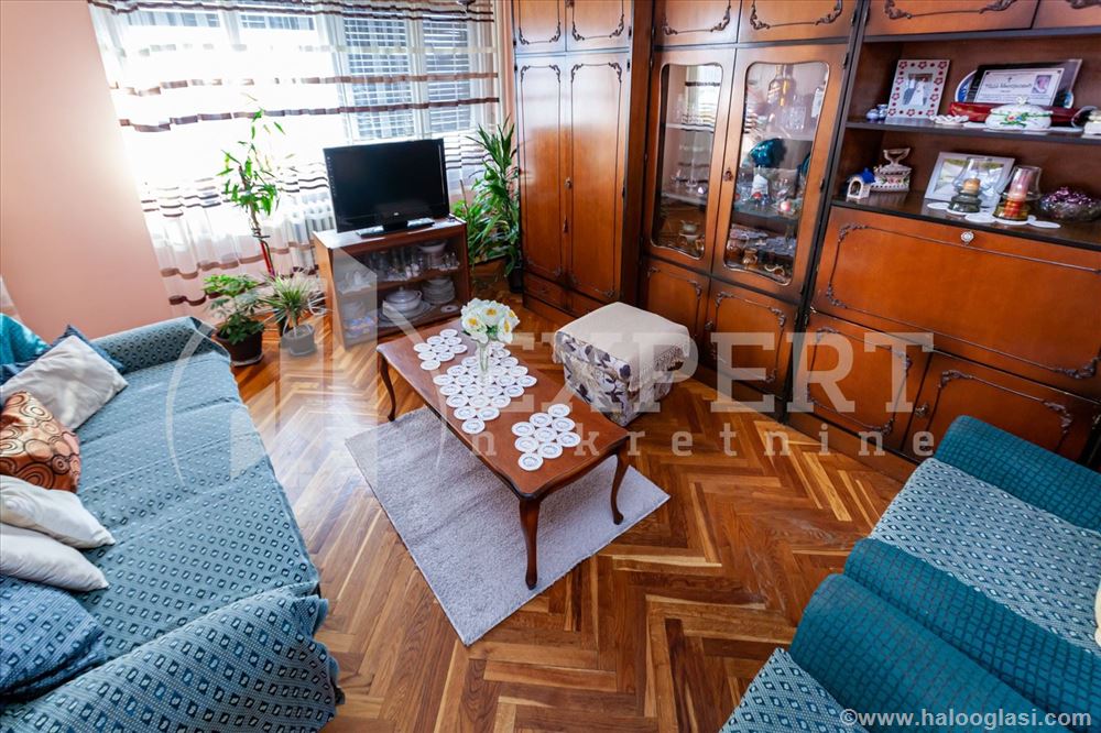 3.0. Crveni Pevac, 69m2 | Halo Oglasi