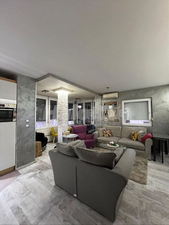 Direktna prodaja od vlasnika | Halo Oglasi