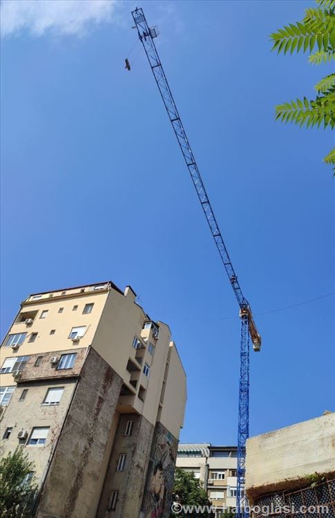 Kran Carlo Raimondi na prodaju | Halo Oglasi