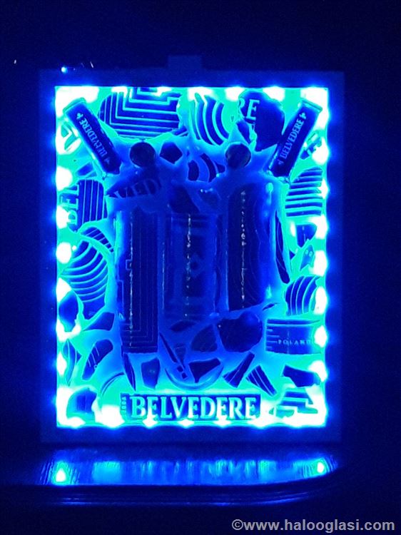 Belvedere plava flaša slika bottle art | Halo Oglasi