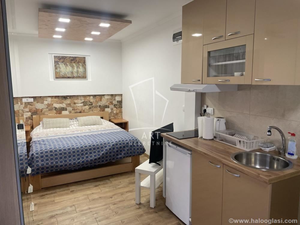 Tašmajdan, Ilije Garašanina, 22m2 ID#9574 | Halo Oglasi