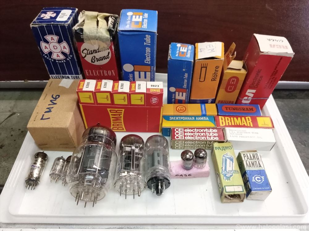 Komplet radio i TV lampe razne >200kom. | Halo Oglasi