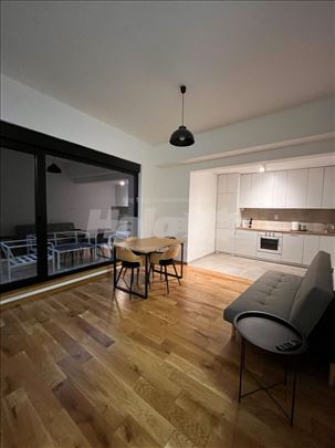 Izdavanje stanova Šumice | Halo oglasi