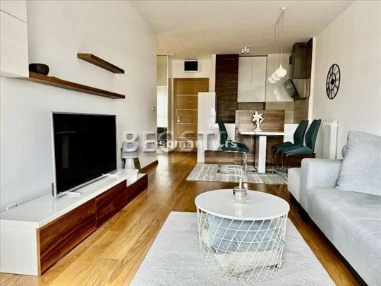 Izdavanje stanova Blok 65 | Halo oglasi