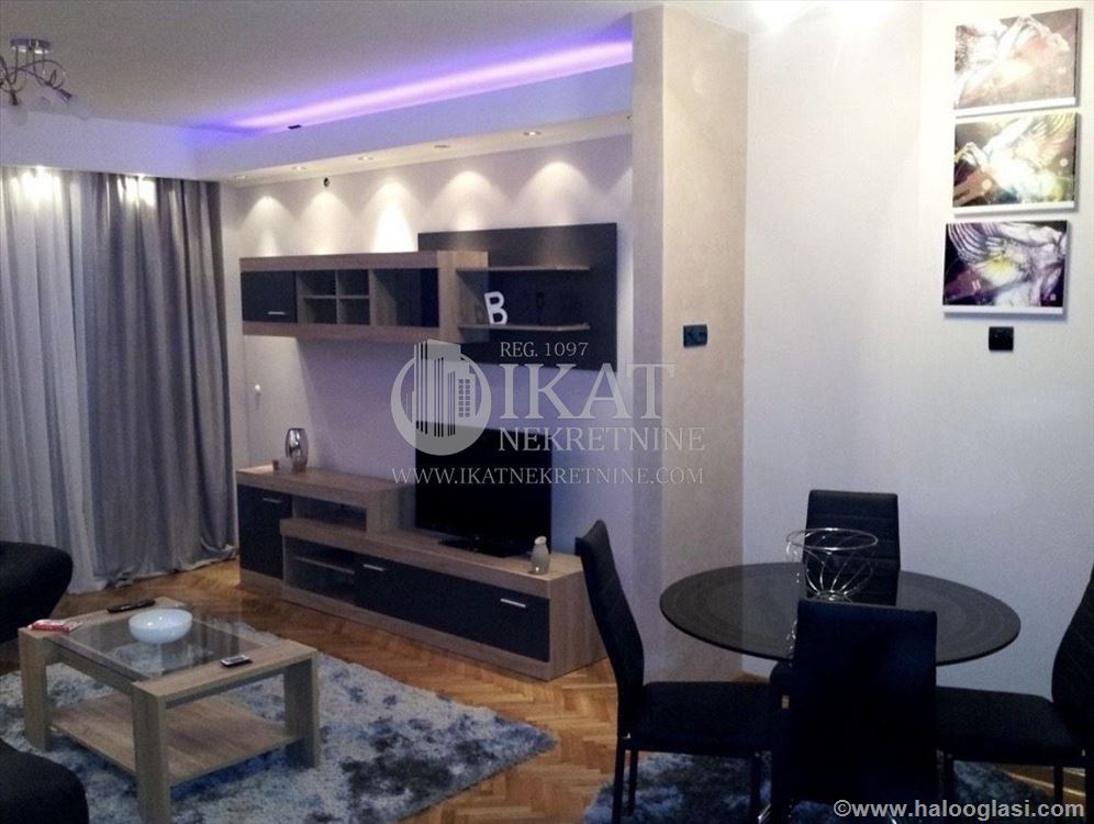 Šajkaška, kod Botaničke bašte 65m2 sa pogledom | Halo Oglasi