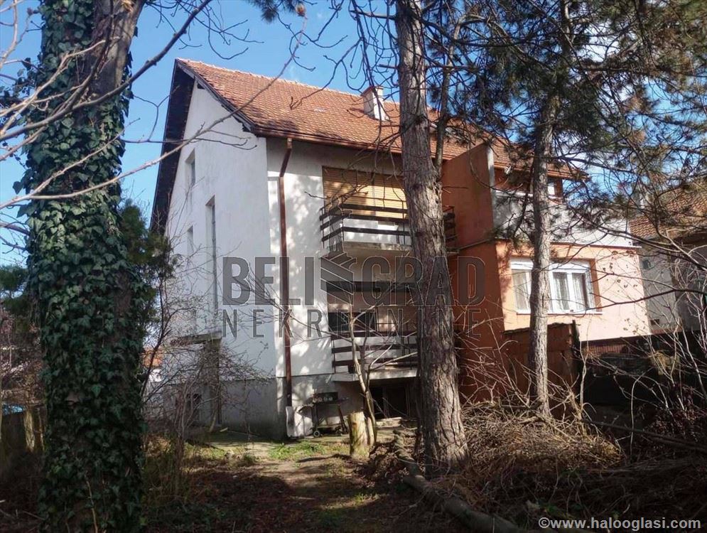 Lepa kuća u Jakovu 215kvm | Halo Oglasi