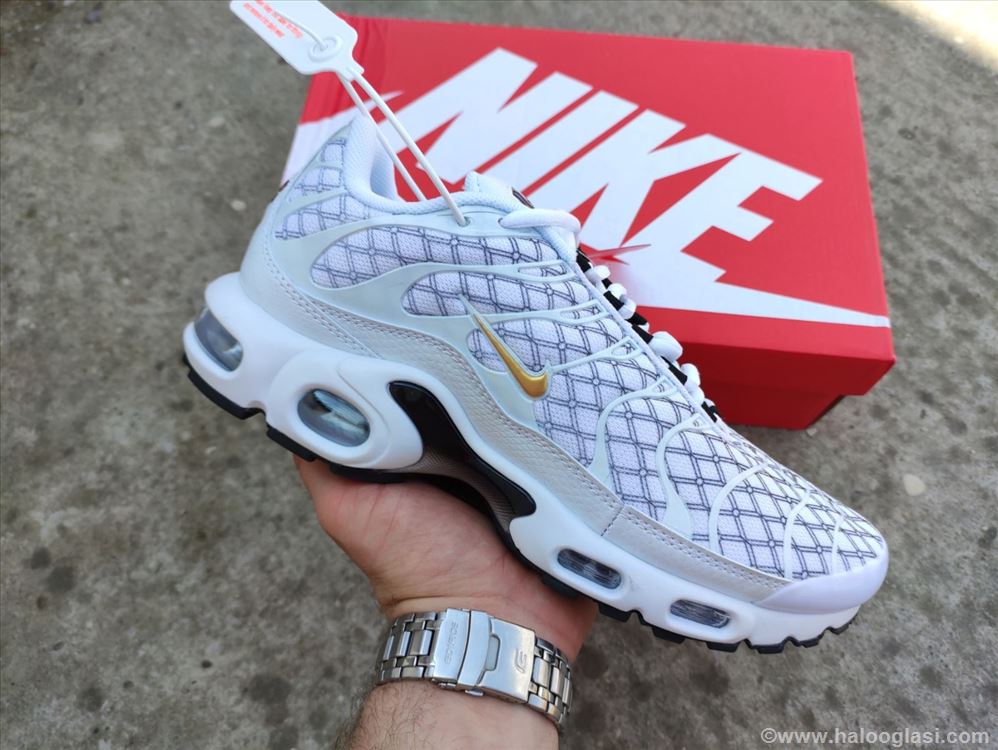 Nike Air Max Plus TN France White | Halo Oglasi