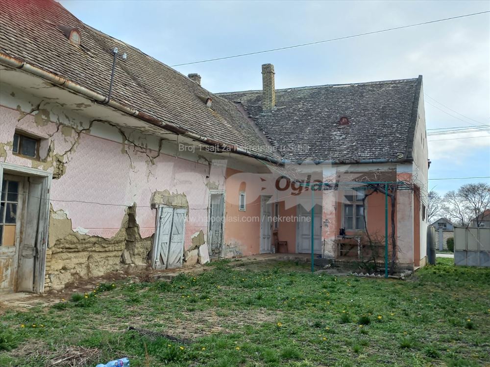 Stara kuca u Gajdobri | Halo Oglasi