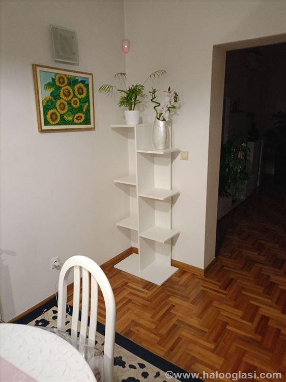 Polica za cvece 4 | Halo Oglasi