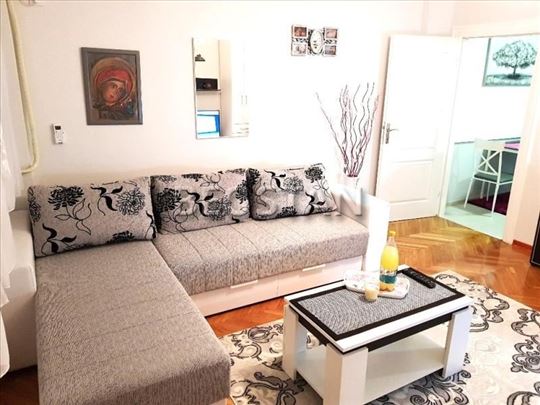 Izdavanje stanova Beograd | Halo oglasi