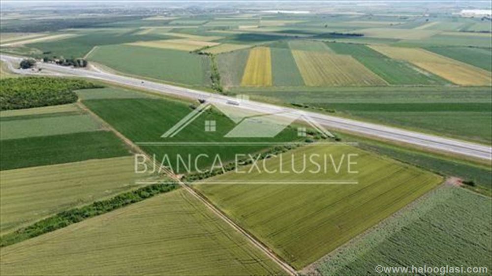 Prodaja-Autoput-Beograd-Zagreb ID#1158 | Halo Oglasi