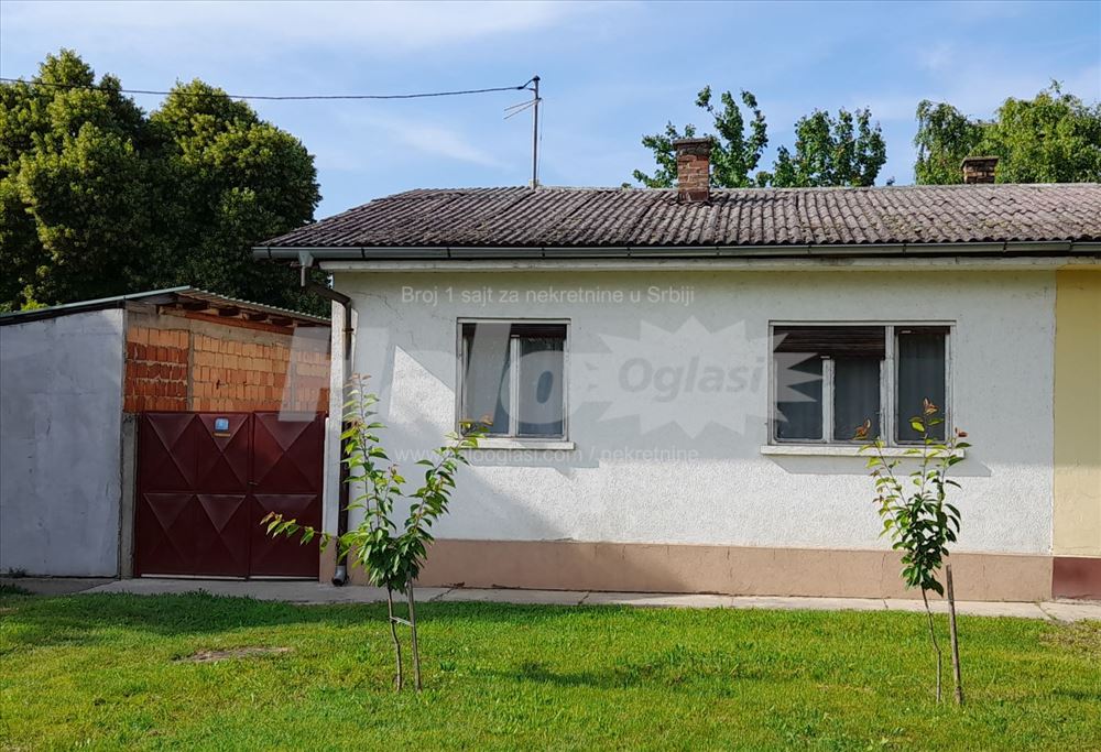 Stan - kuća u Starčevu (Pančevo) | Halo Oglasi