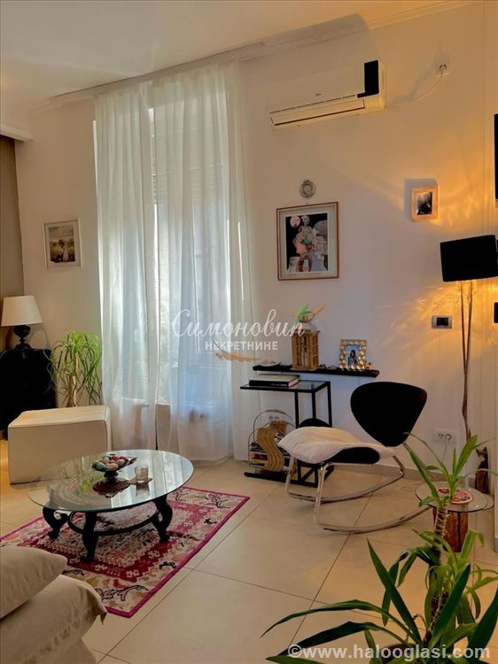 Topličin venac,M.Birjuzova,salonac,2.5,49m2, II cg | Halo Oglasi