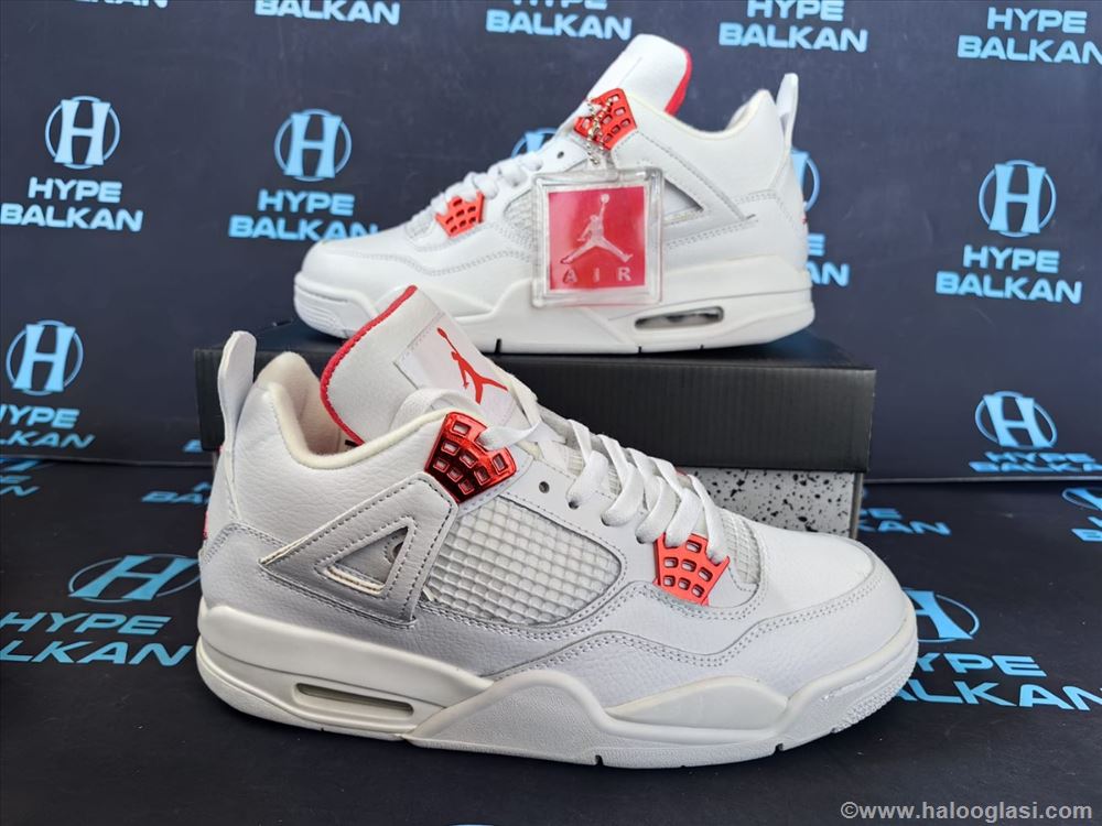 Nike Air Jordan 4 | Halo Oglasi