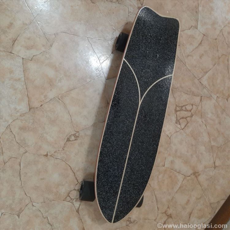 Novi crni LONGBORD FISH 500 Decathlon | Halo Oglasi