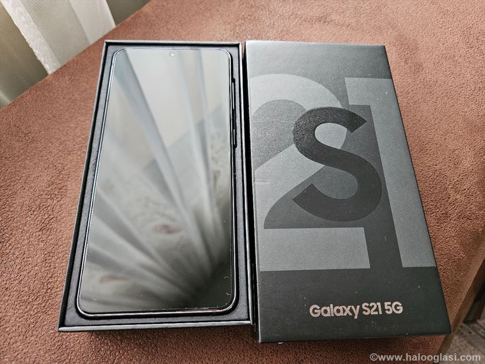 Samsung S21 gray 8GB / 128GB | Halo Oglasi