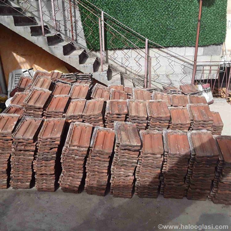 POKLANJAMO Toza Markovic crep | Halo Oglasi