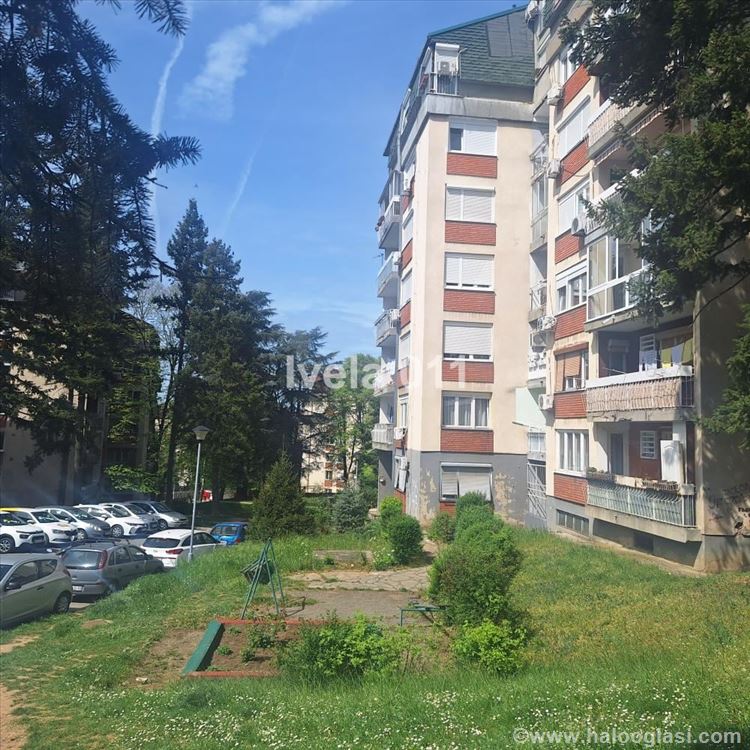 Uknjižen stan na Miljakovcu ID#3406 | Halo Oglasi