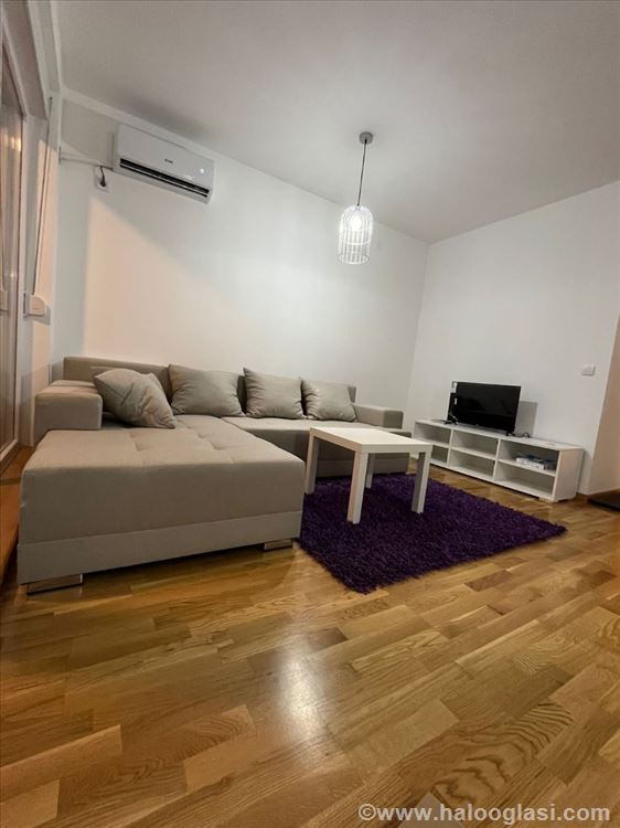 Galenika, novogradnja, cg po utrošku, ID 22184 | Halo Oglasi