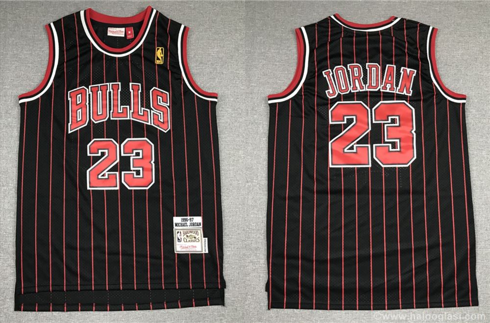 Michael Jordan - Chicago Bulls NBA dres #27 | Halo Oglasi