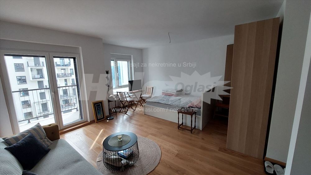 Novi Beograd // Savada 3 // 39m2 // Svetao i tih | Halo Oglasi