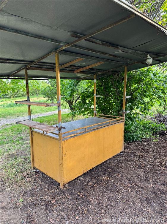 Tezga / prodajni štand | Halo Oglasi