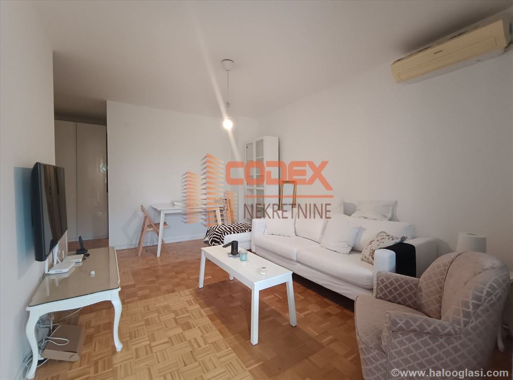 Blok 44, Nehruova, 48m2, 2.0, namešten | Halo Oglasi