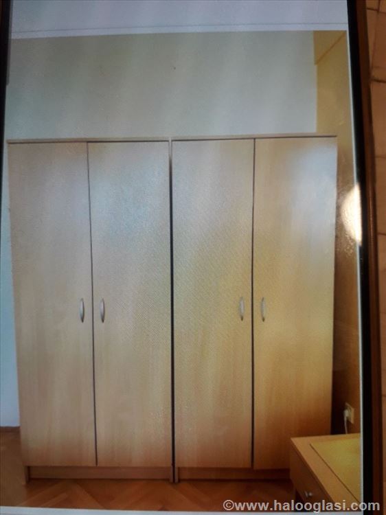 Dva garderobna ormara, prodajem | Halo Oglasi