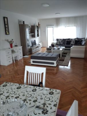 Kuće na prodaju Kragujevac Šumarice | Halo oglasi