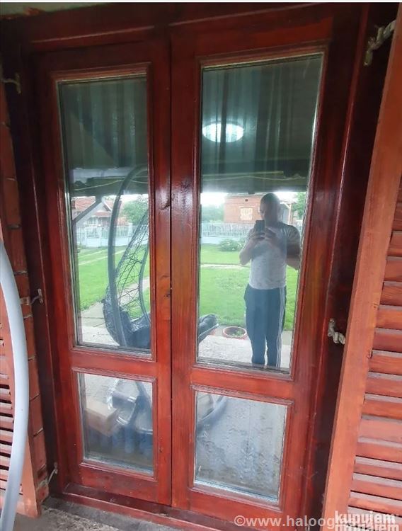 Polovna očuvana drvena stolarija | Halo Oglasi