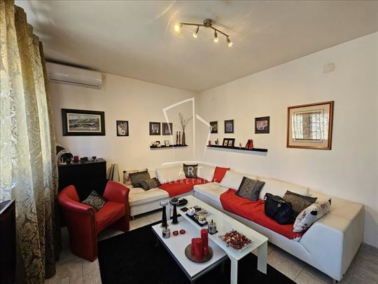 Prodaja stanova Filmski grad | Halo oglasi