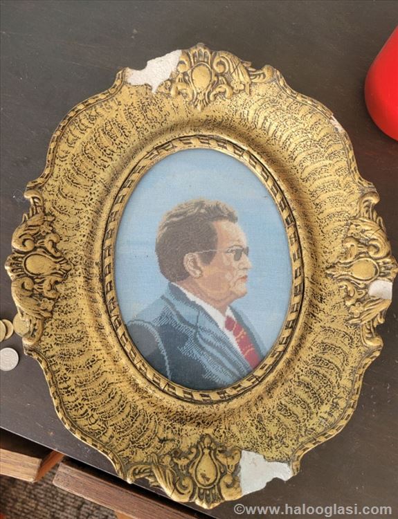 Goblen Tito | Halo Oglasi