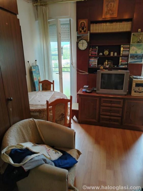 Karaburma, Husinskih rudara, 21m2 | Halo Oglasi