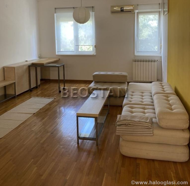 Novi Beograd - Blok 32 novi merkator #457801 | Halo Oglasi