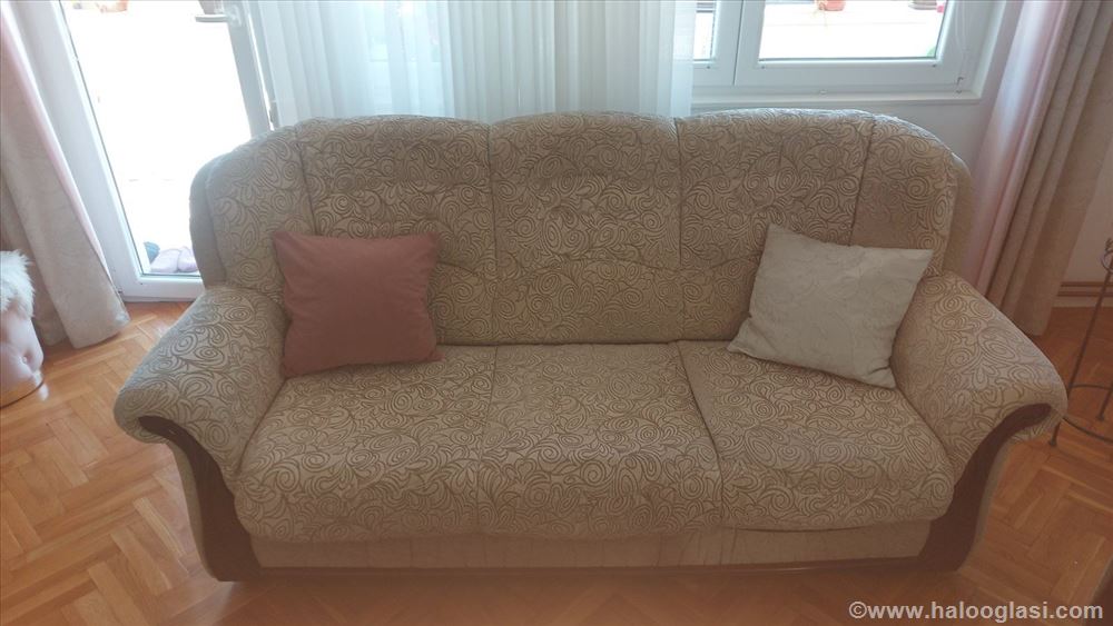 Simpo garnitura za dnevnu sobu | Halo Oglasi