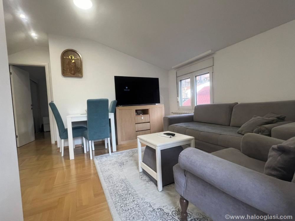 Prodaje se stan,Zvezdara ID#1430 | Halo Oglasi
