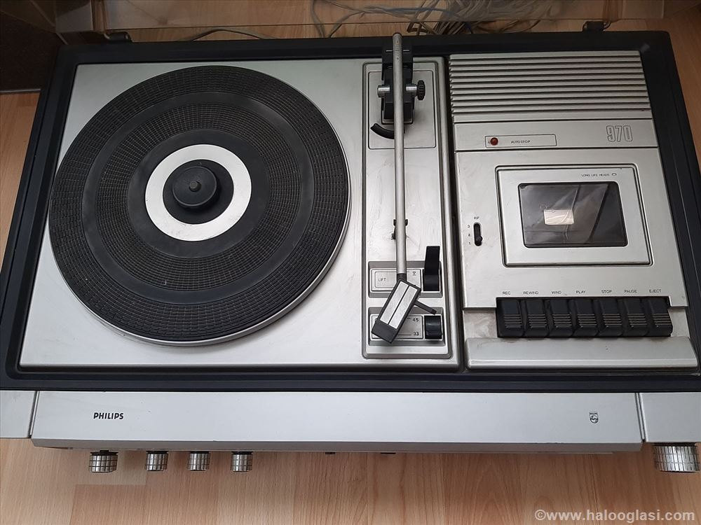 Gramofon - tjuner - kasetaš | Halo Oglasi