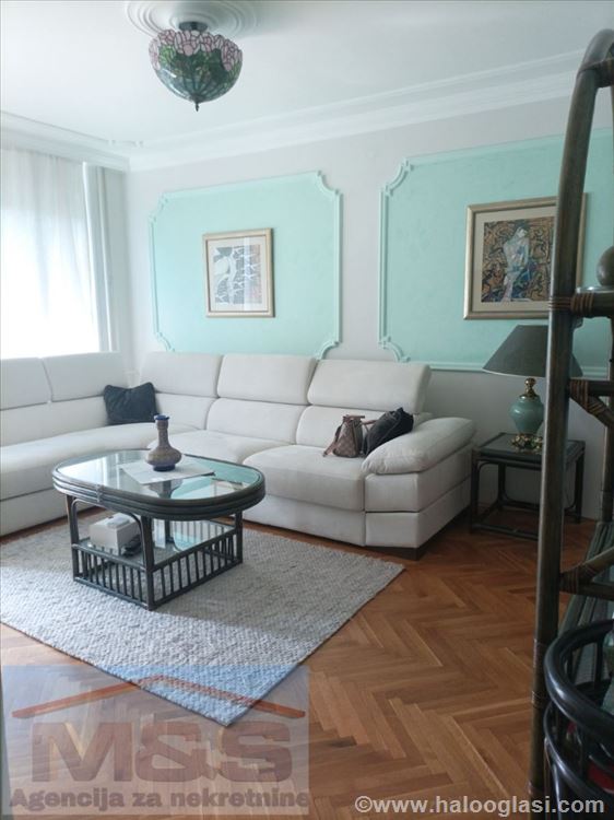 Ruma, centar, dvosoban stan | Halo Oglasi