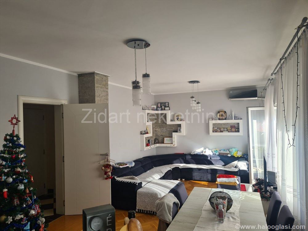 Miljakovac 3, kuća 600m2 na placu od 4.24a | Halo Oglasi