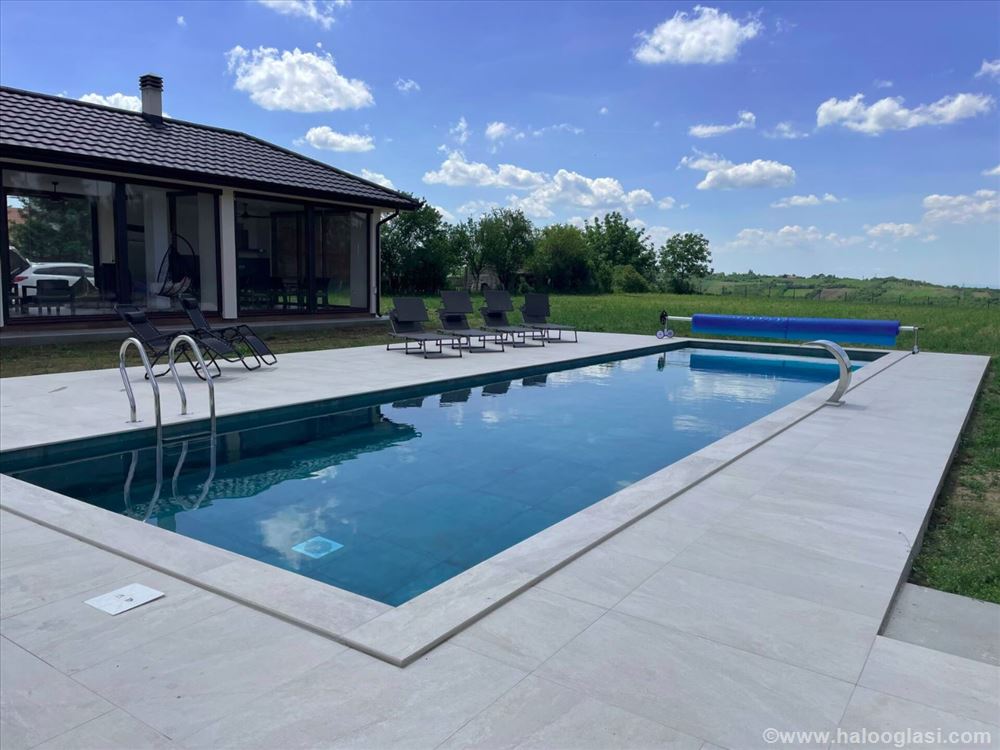 Pool House Balada | Halo Oglasi