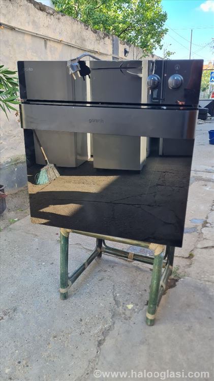 Ugradna turbo rerna Gorenje | Halo Oglasi