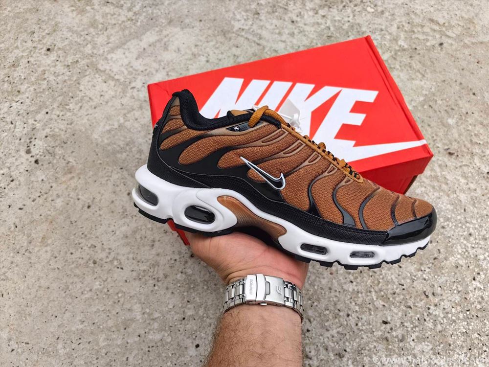 Nike patike Air Max Plus TN Golden Harvest | Halo Oglasi