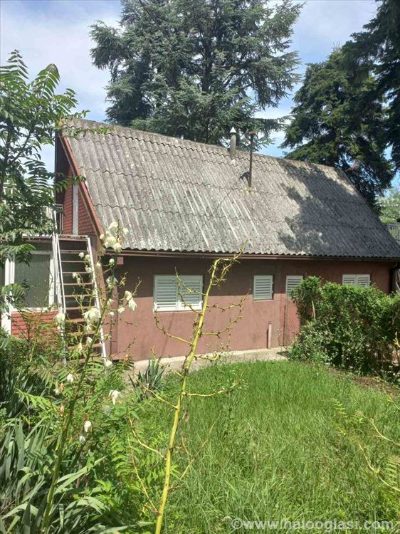 Sopot-Popović kuća osnova 35m2 na 9 ari placa | Halo Oglasi