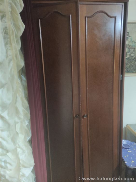 Prodaja starog nameštaja -Ormari, komoda itd. | Halo Oglasi